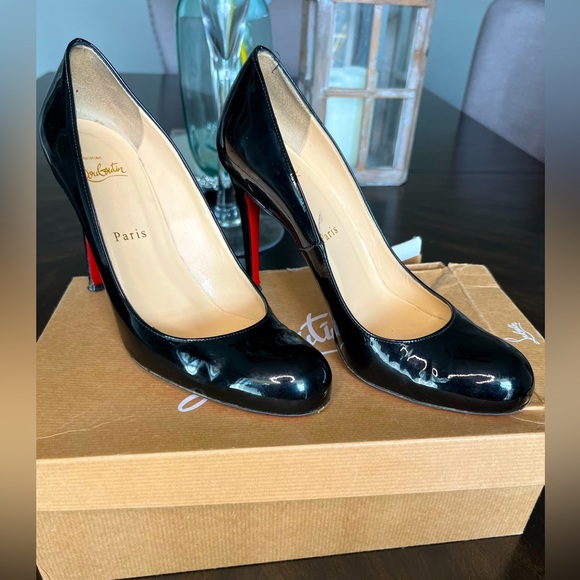 Christian Louboutin | Shoes | Christian Louboutin Simple Pump | Poshmark